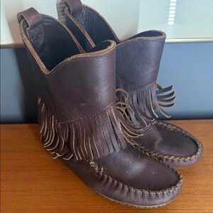 Manitobah Mukluks | Shoes | Manitobah Mukluks Okotoks Boots In A Brown ...